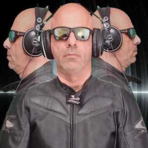 Listen To Luna Cafe Ambient Song By DudiLevin At Looperman.com